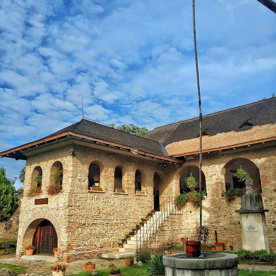 Muzeul Casa Domneasca Brebu | BookTes